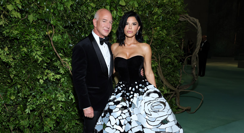 Lauren Sanchez Makes Met Gala Debut, Fiance Jeff Bezos Skips Red Carpet | 2024 Met Gala, Jeff ...