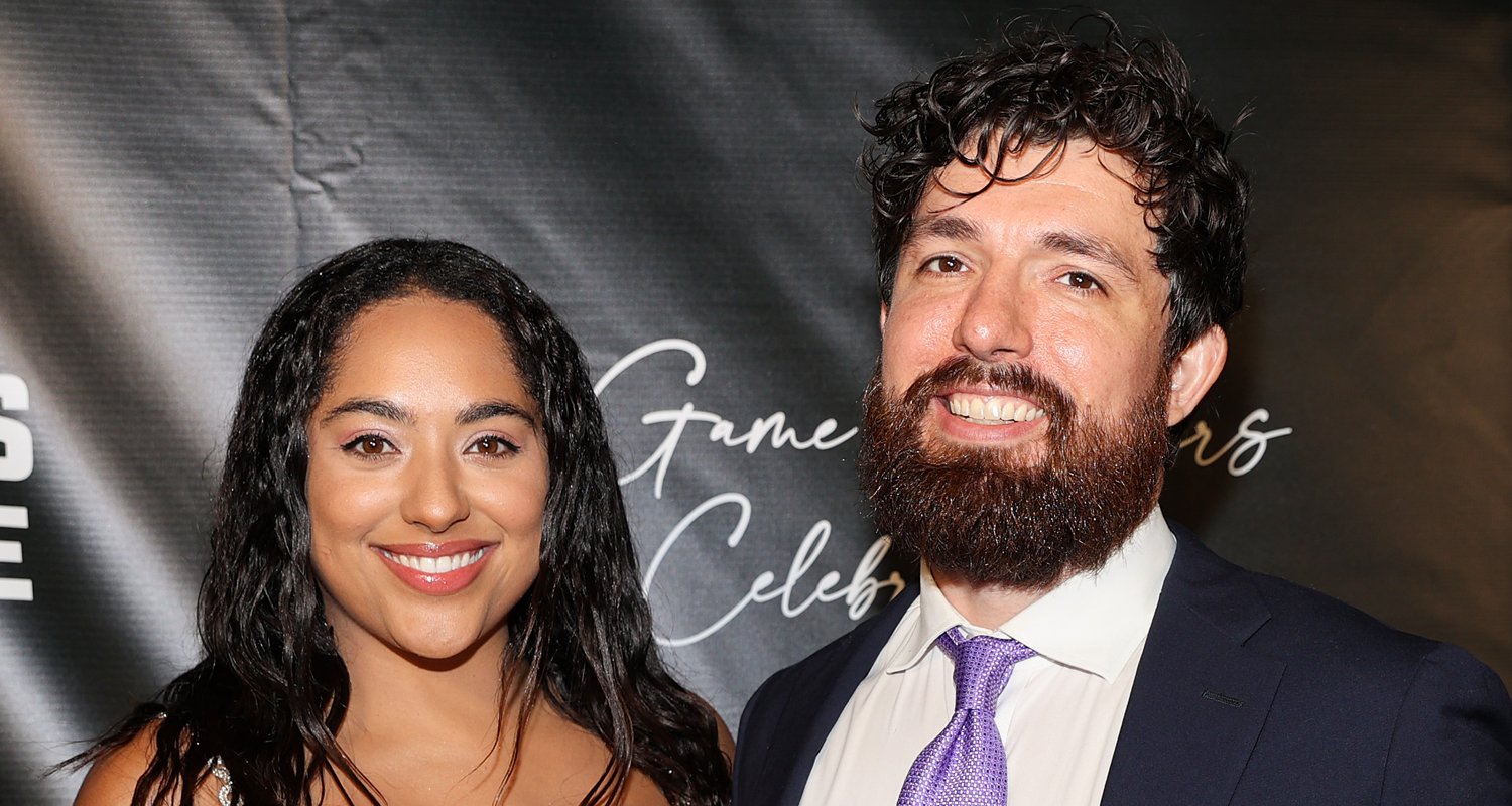 Bliss Poureetezadi & Zack Goytowski Welcome Baby Girl, First ‘Love Is ...