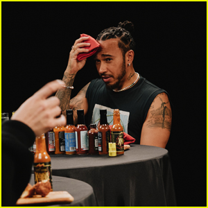 Lewis Hamilton Talks Road Rage & Racing Movie Pet Peeves While Eating ...