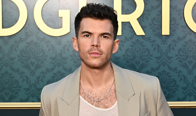 Is Luke Newton Single or Married? Learn All About His Ex-Girlfriend ...