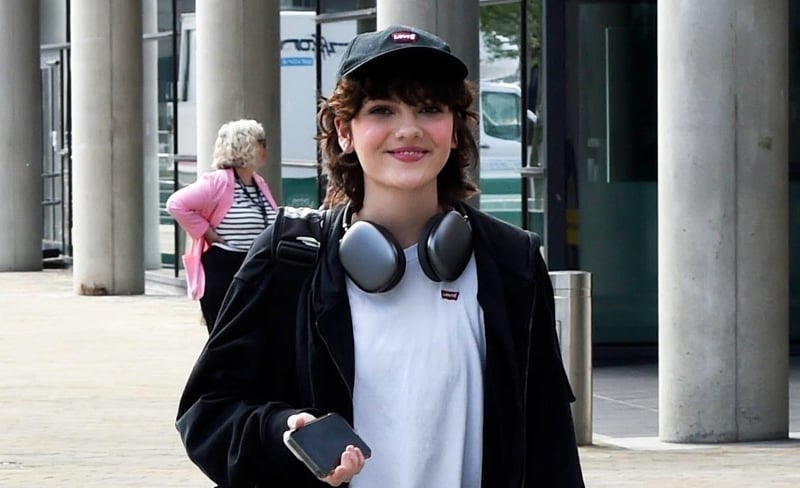 ‘Geek Girl’ Star Emily Carey Rocks Natural Curly Hair in New Candid ...