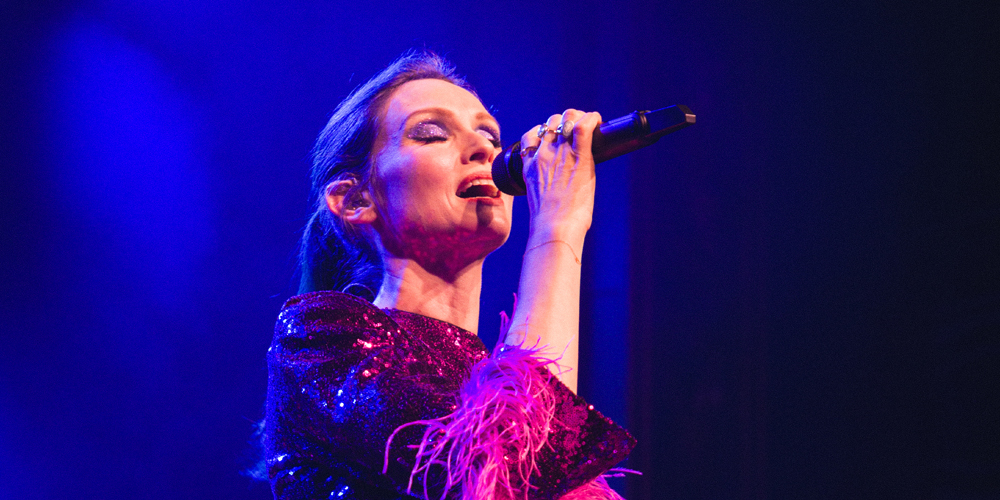 Sophie Ellis-Bextor Performs Sold Out NYC Show on First-Ever North ...