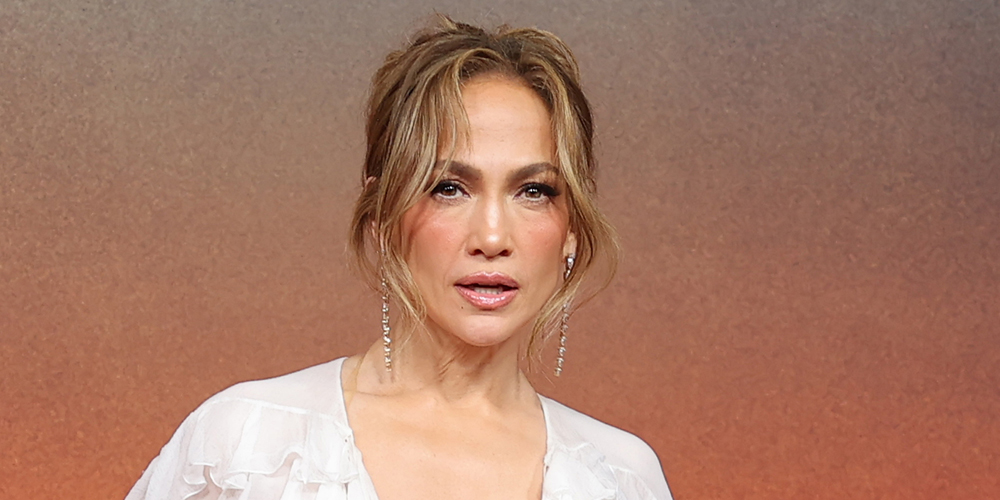 Jennifer Lopez Shares New Photos of Her Twins Max & Emme, & They’re So Grown Up | celebrity ...