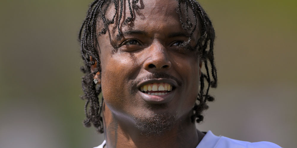 Minnesota Vikings Rookie Khyree Jackson Dies in Horrible Car Crash at ...