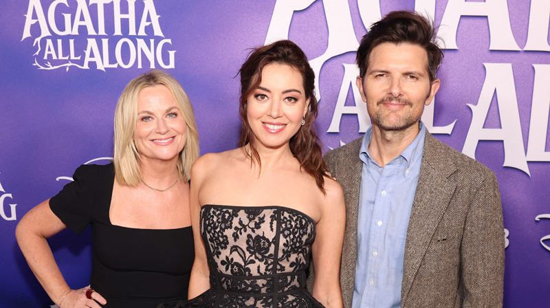 Amy Poehler Agus Aubrey Plaza Amy Poehler Reunites With Parks And