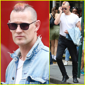 Matt Smith Looks Unrecognizable with Colorful Mohawk for New Movie ...