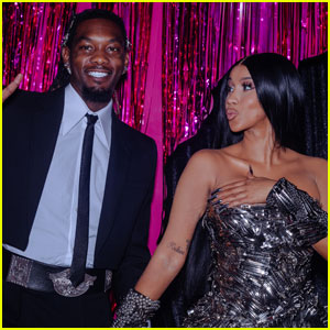Offset Accuses Cardi B of Cheating While Pregnant | Cardi B, Offset ...
