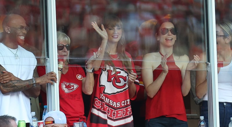 Inside Taylor Swift’s Suite at Chiefs vs. Bengals Game: Who’s She ...