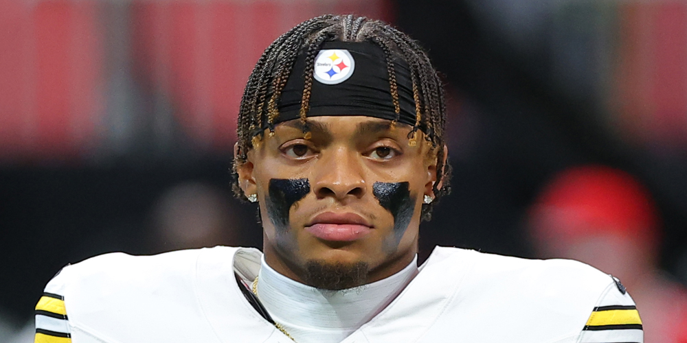 Who Is Justin Fields’ Girlfriend? Dating Rumors Link Him to Gianna ...