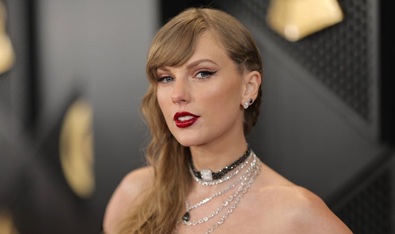 Taylor Swift Donates $5 Million for Hurricane Relief Efforts as Milton ...