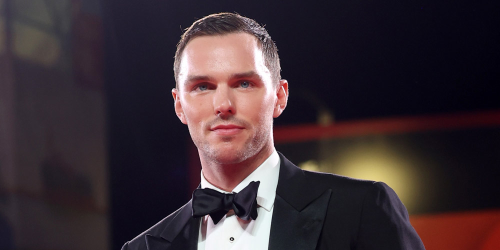 Nicholas Hoult Talks Competing With Robert Pattinson in ‘The Batman ...