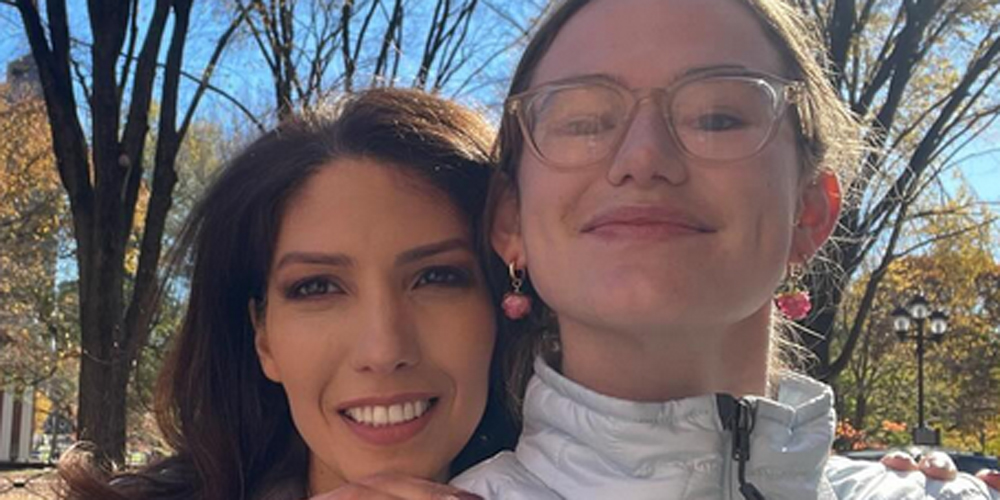 Ben Affleck’s Daughter Violet, 18, Hangs Out with Jennifer Lopez’s ...