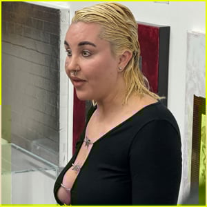 Amanda Bynes Hosts Event in Los Angeles, Gets Support From Noah Cyrus | Amanda Bynes, Noah Cyrus ...