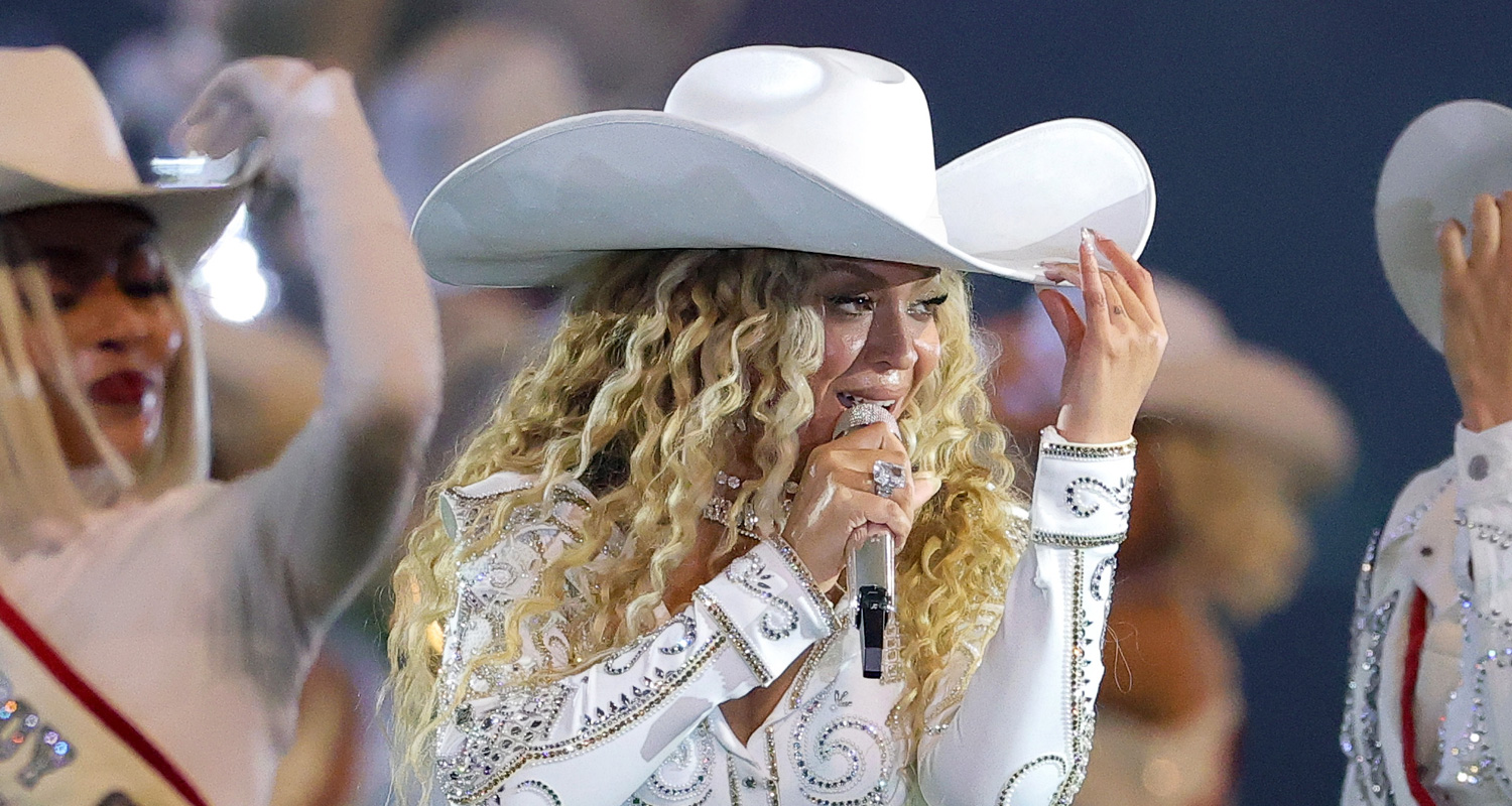 Netflix Reveals Viewership Numbers For Beyoncé Bowl & NFL Christmas ...