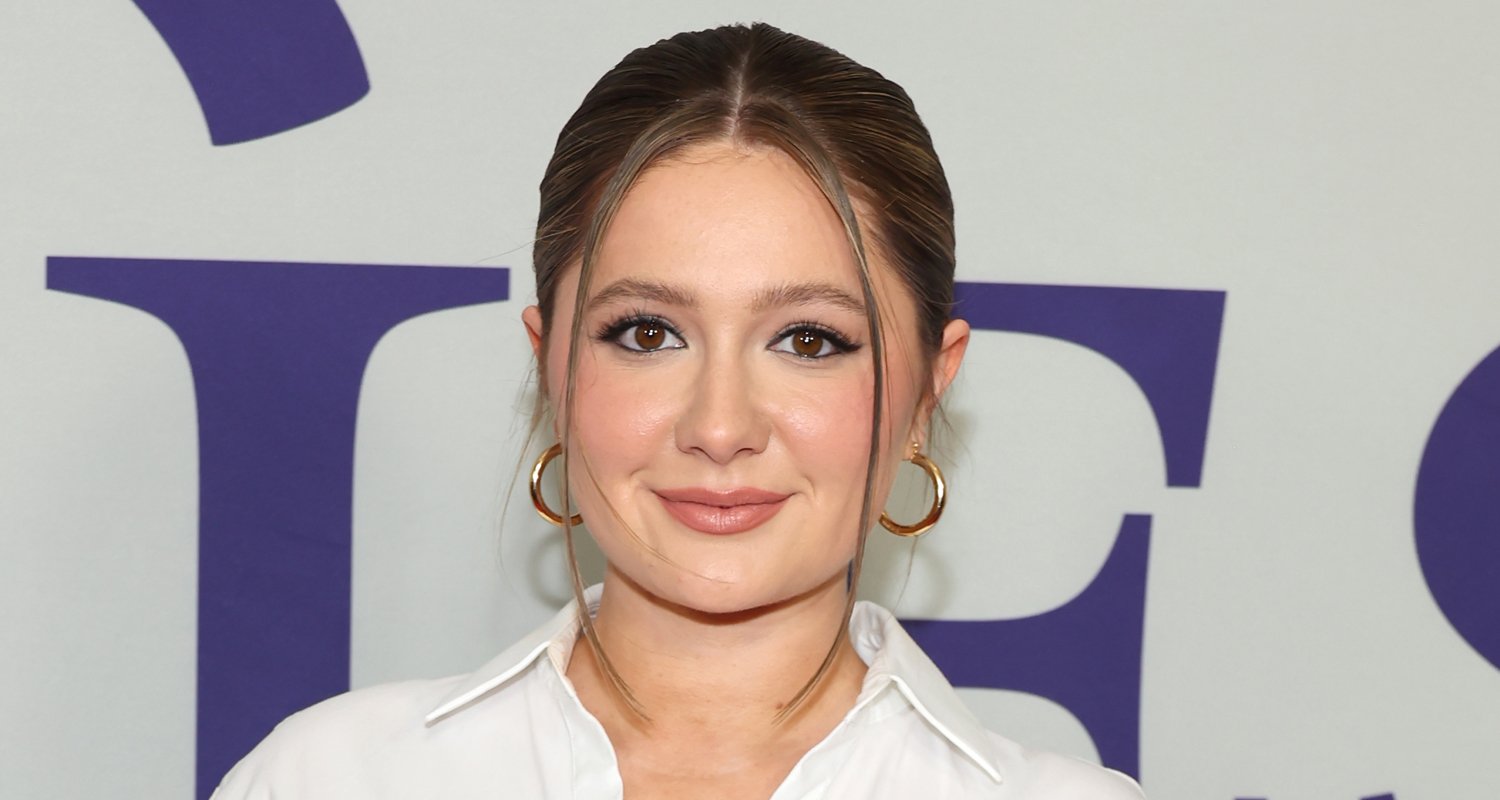 Emma Kenney Is Dating Conrad Hilton, Shares Christmas Photo With Paris Hilton’s Younger Brother ...