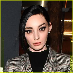 ‘Oppenheimer’ Actor Emma Dumont Comes Out as Trans Masculine Non-Binary ...