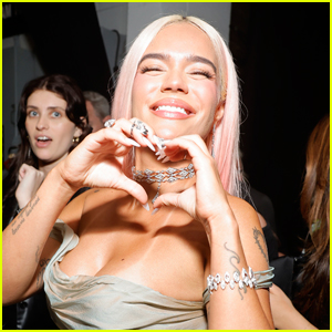 Karol G Netflix Documentary Coming in 2025! | Karol G, Movies, Music ...