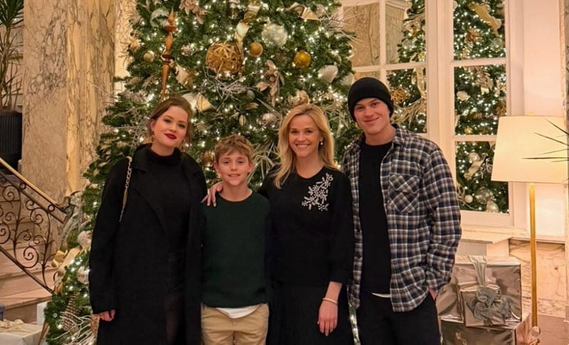 Reese Witherspoon’s Three Kids Are All Grown Up in Christmas 2024 ...