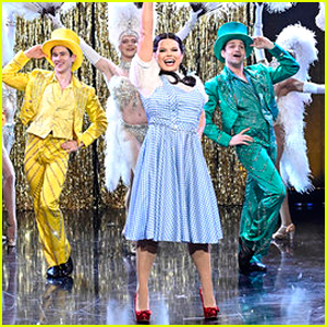 Megan Hilty Performs Her Incredible ‘Death Becomes Her’ Song ‘For the ...