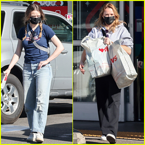 Sisters Joey King & Hunter King Spotted Donating Supplies ...