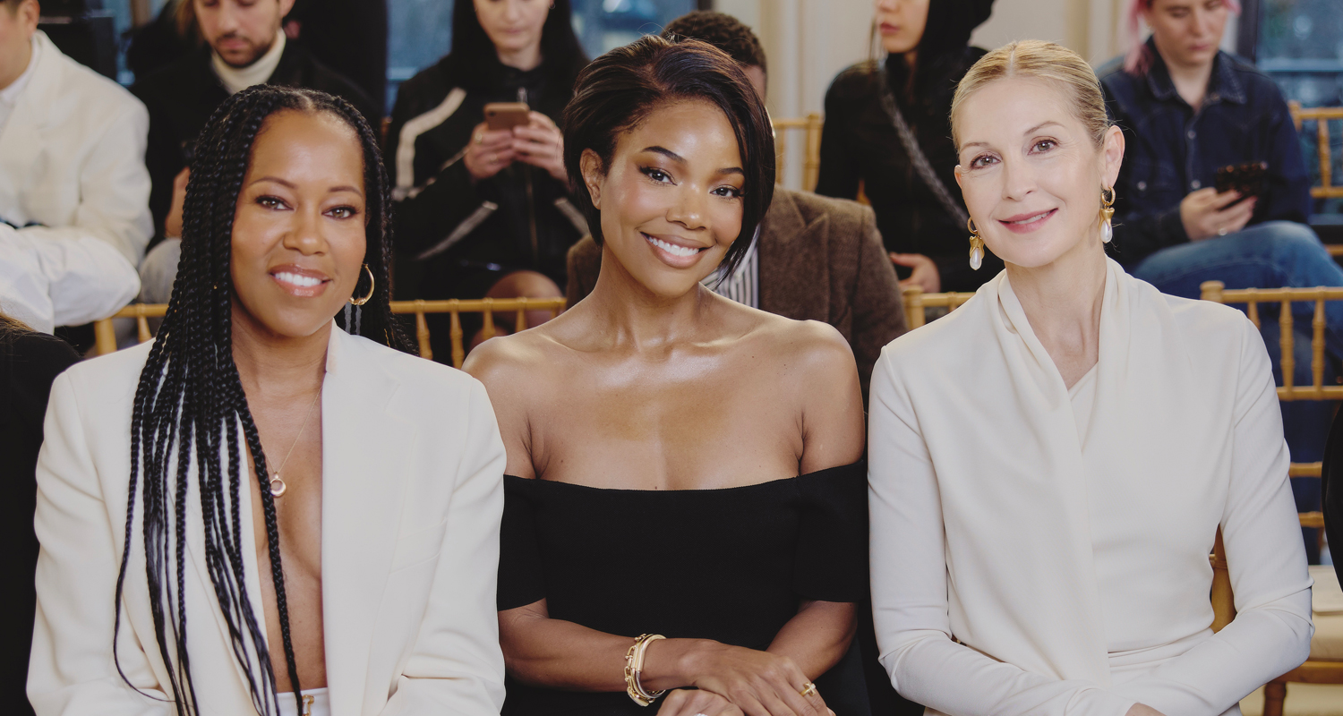 Gabrielle Union Sits Front Row with Regina King & Kelly Rutherford at ...