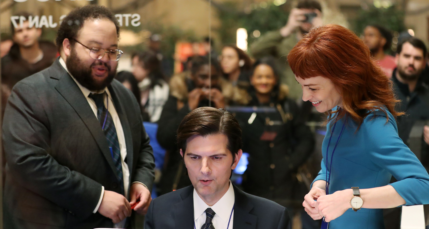 ‘Severance’ Cast Takes Over Grand Central Station in NYC for Season 2 ...