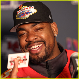 Who Is Chris Jones Dating? Meet Girlfriend Sheawna Weathersby & Their 2 ...