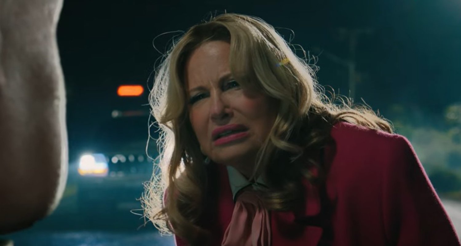 ‘A Minecraft Movie’: Jennifer Coolidge Makes a Cameo In New Trailer ...
