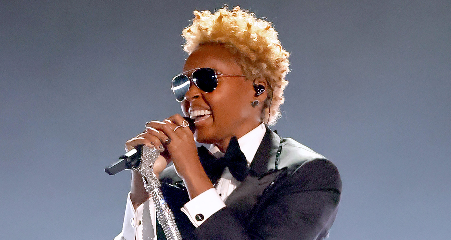 Janelle Monae Emulates Michael Jackson During Quincy Jones Tribute at ...