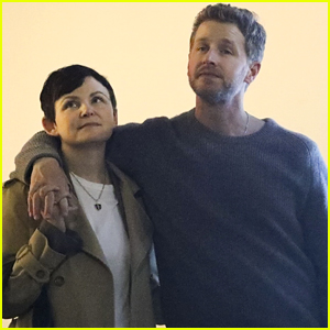 Once Upon a Time’s Ginnifer Goodwin & Josh Dallas Share Sweet Embrace ...