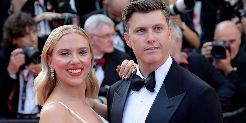 Colin Jost Went Dumpster Diving When Scarlett Johansson Thought She ...