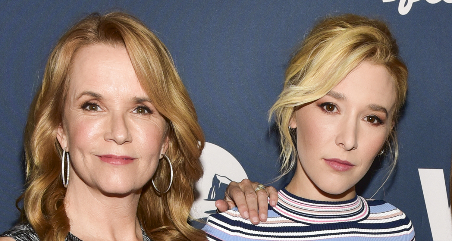 Lea Thompson Becomes First-Time Grandma as Daughter Madelyn Deutch ...