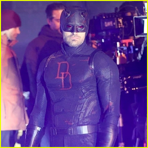 Charlie Cox Spotted in Daredevil’s New Black Suit in ‘Born Again’ Season 2 Set Photos | Charlie ...
