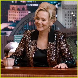 ‘Hacks’ Season 4 Trailer & Release Date Revealed: Tensions Are High ...