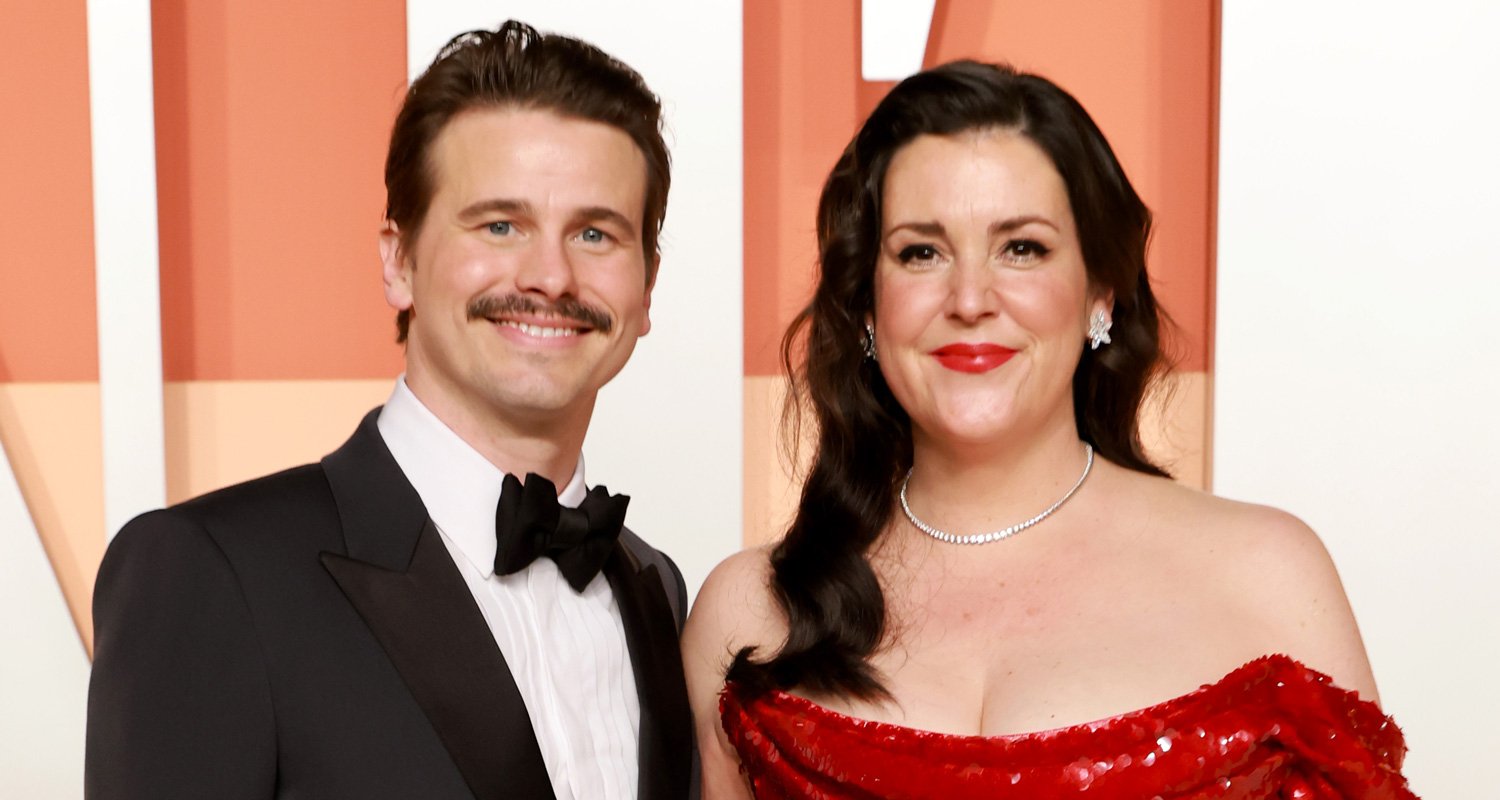 Jason Ritter Answers Viral Question About Wife Melanie Lynskey, Shares ...