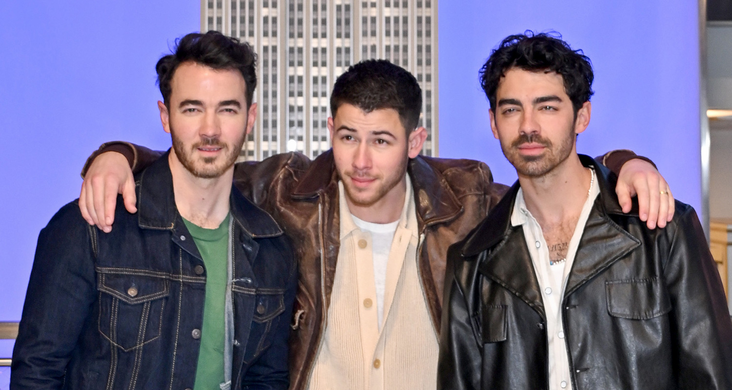 Jonas Brothers Announce 3 New Album Release Dates, Christmas Movie ...