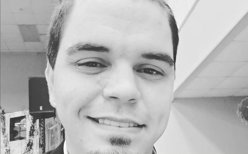 Doug Kiker Dead – ‘American Idol’ Contestant Dies at 32 | American Idol ...