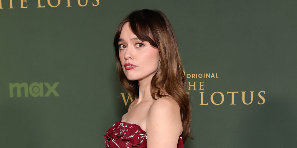 Aimee Lou Wood Clarifies Those Crying Photos After SNL’s ‘White Lotus ...