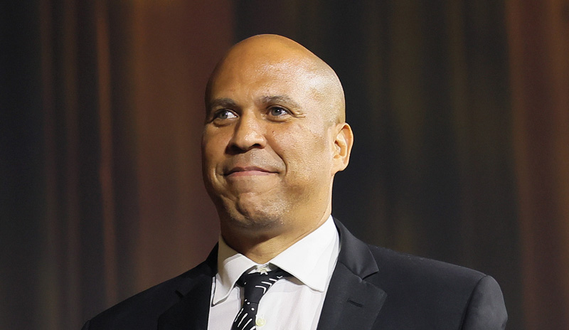 Cory Booker Breaks Record for Longest Senate Speech of All Time While ...