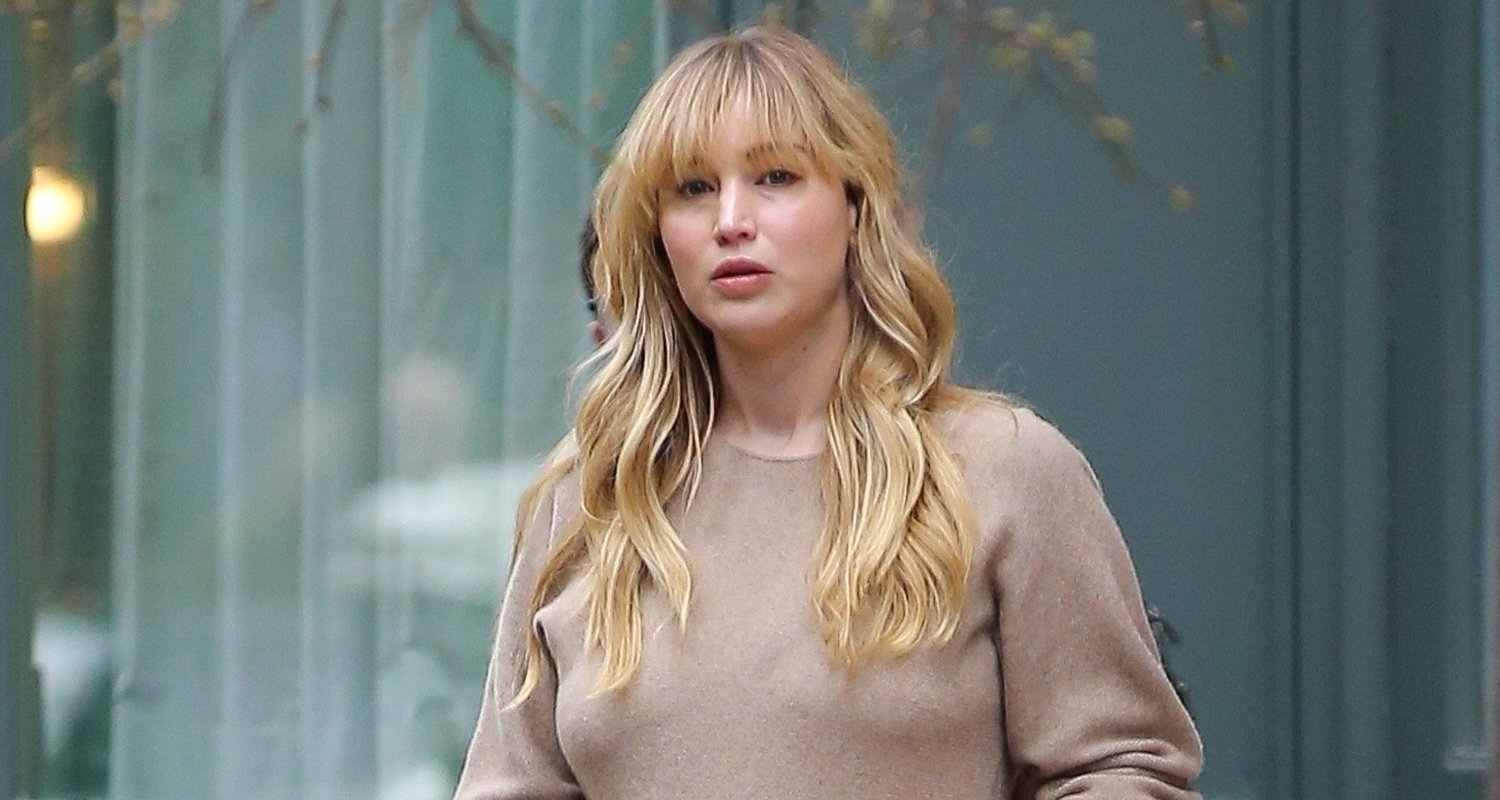 Jennifer Lawrence & Husband Cooke Maroney Step Out for Early Dinner ...