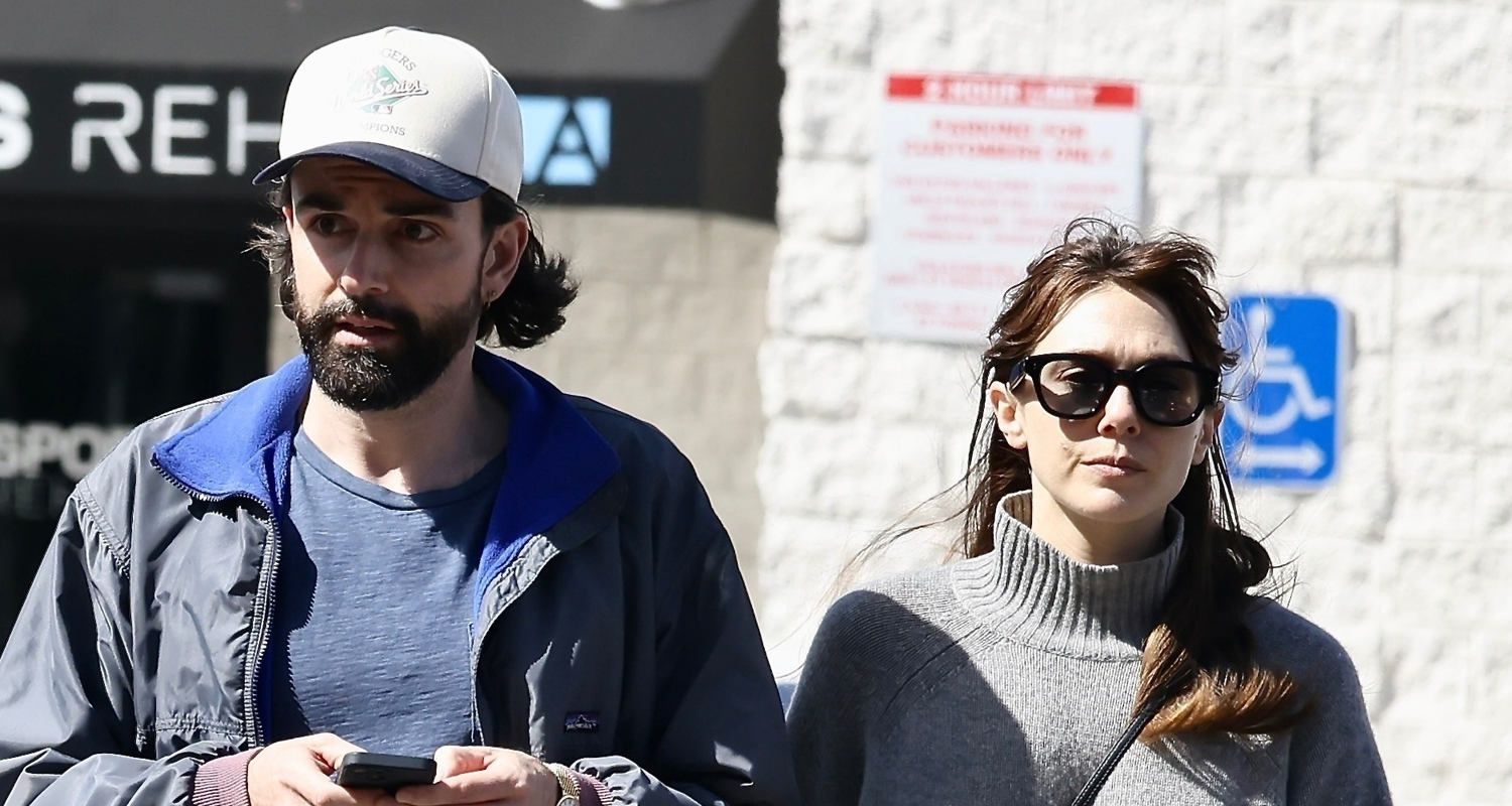 Elizabeth Olsen & Husband Robbie Arnett Visit Bookstore in Studio City | Elizabeth Olsen, Robbie ...
