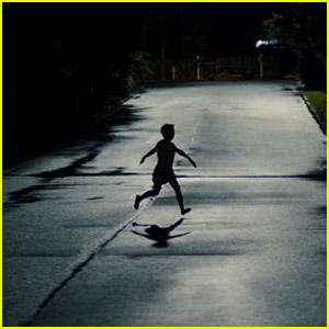 ‘Weapons’ Teaser: Watch the Eerie Preview of Josh Brolin, Julia Garner ...