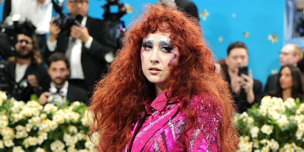 Chappell Roan Makes Her Met Gala Debut at Met Gala 2025! | 2025 Met ...