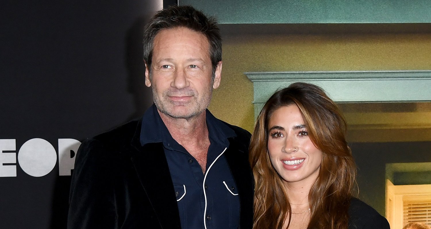 David Duchovny is Married to Longtime Girlfriend Monique Pendleberry ...