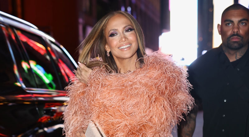 Jennifer Lopez Looks Gorgeous While Glammed Up to Honor Composer John ...