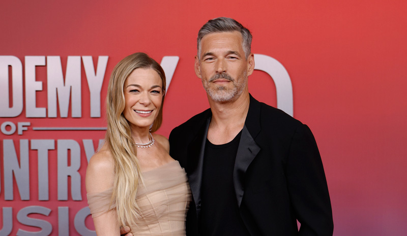 LeAnn Rimes & Eddie Cibrian Make First Red Carpet Appearance Together in Years at ACM Awards ...