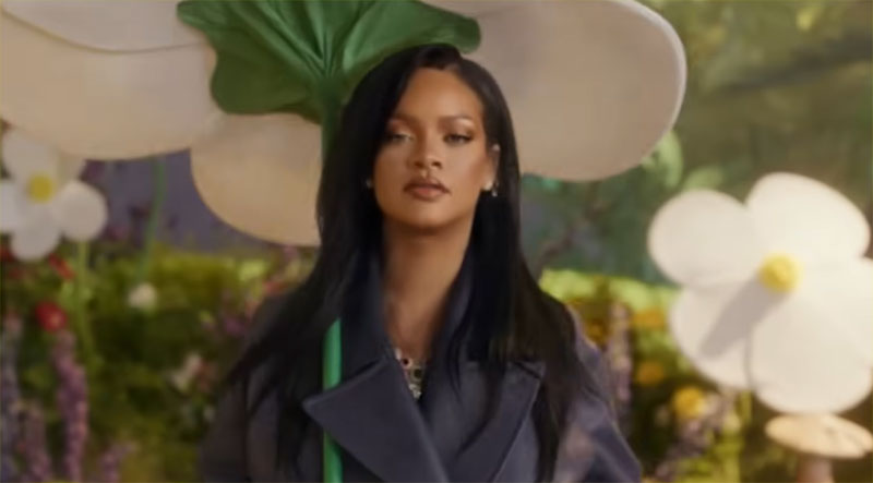 ‘Friend of Mine’ Lyrics: Rihanna Drops New Song for ‘Smurfs’ Movie ...