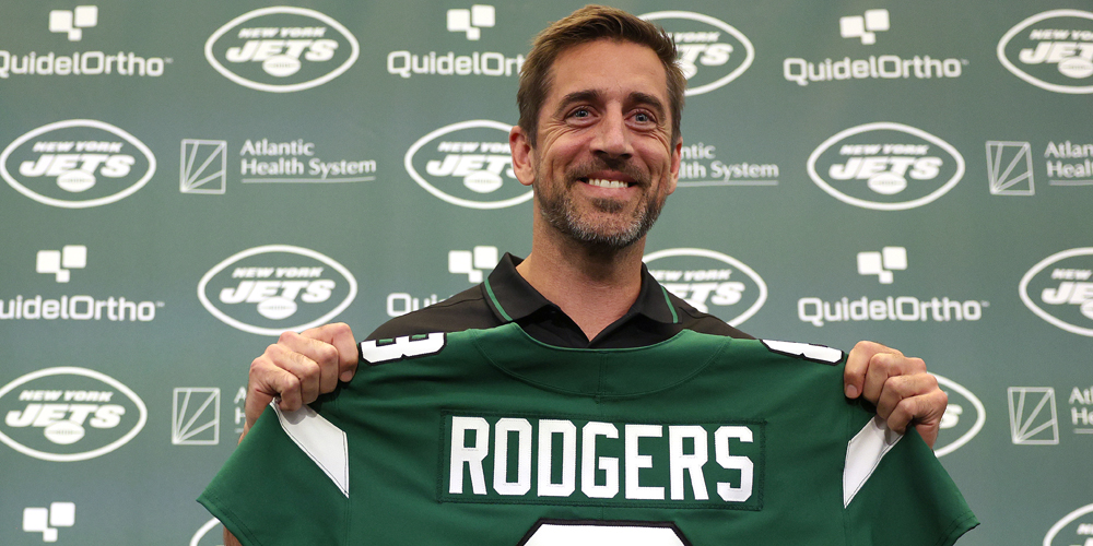 Aaron Rodgers Is Married, Confirms He’s Wearing a Wedding Ring | Aaron ...