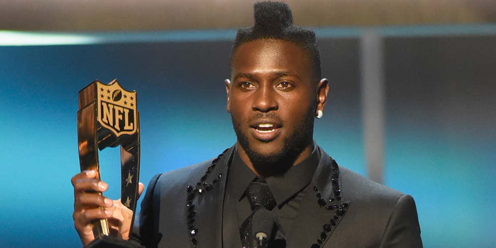 Former NFL Player Antonio Brown Wanted on Attempted Murder Charges | Antonio Brown | Celebrity ...