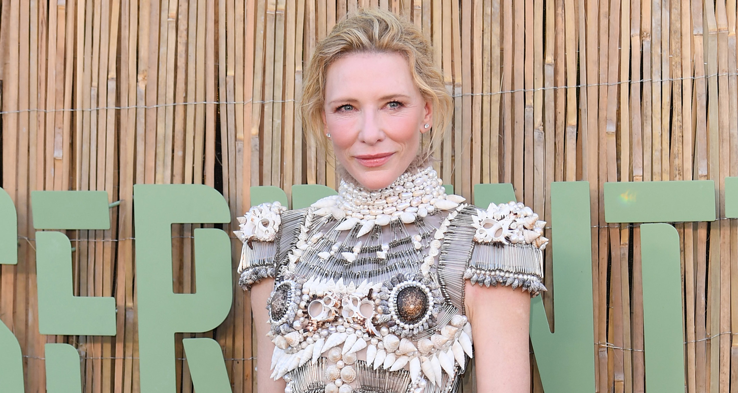 Cate Blanchett Wows in Shell-Covered Corset at Serpentine Gallery ...